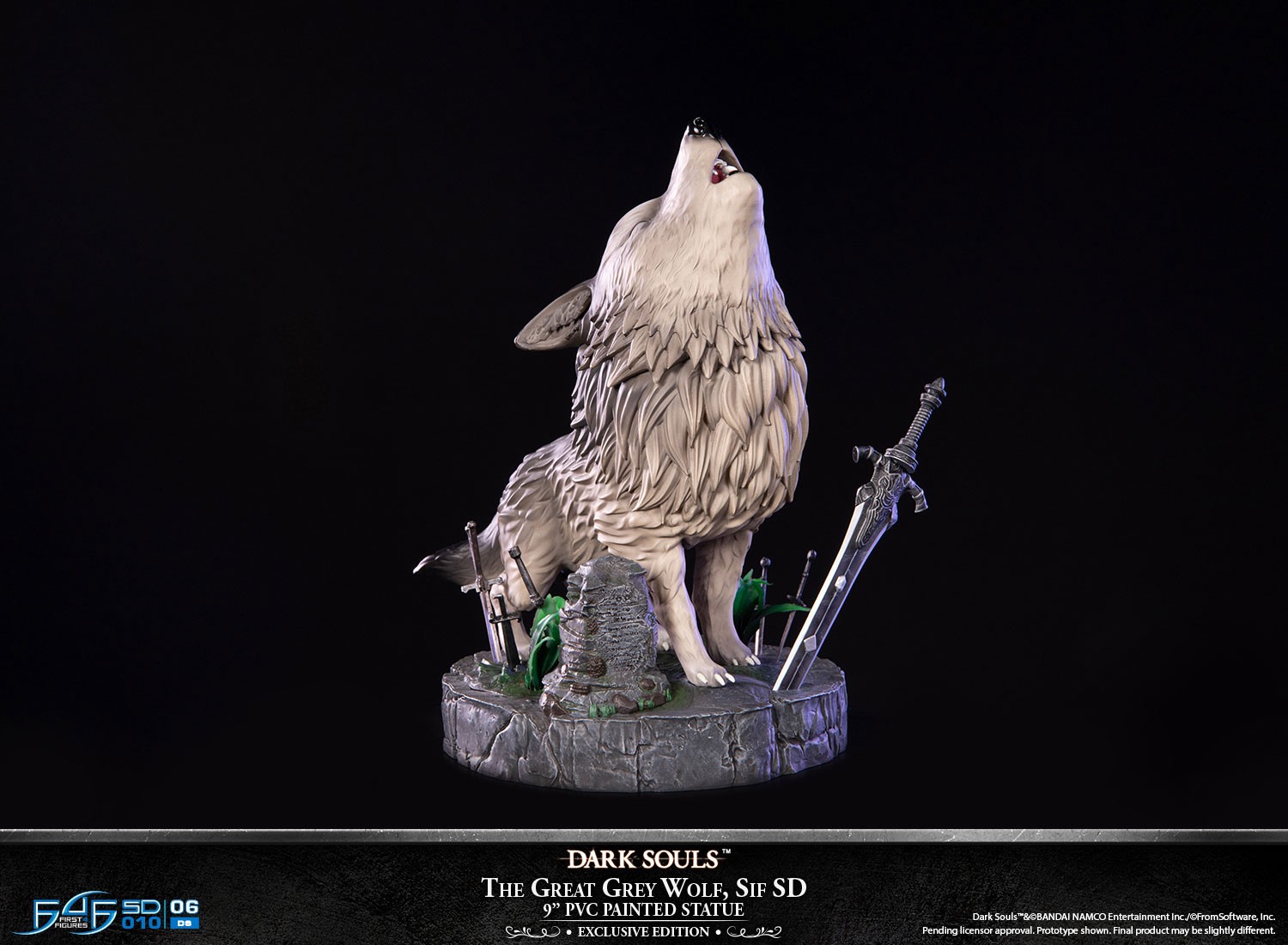 A Dark Souls Great Grey Wolf, Sif Figure Includes Knight of Astora, Oscar